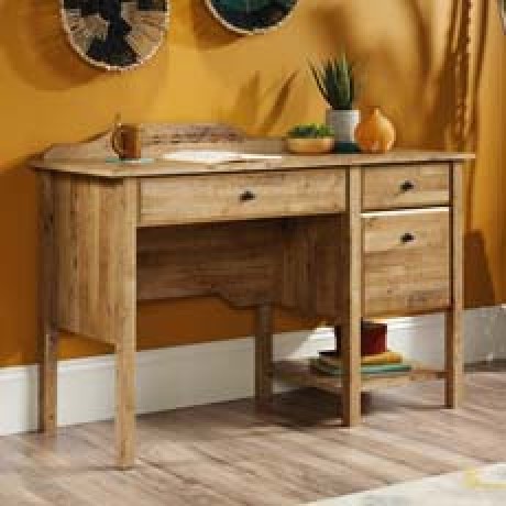 Traditional Style Study Desks ideal for the Home Office